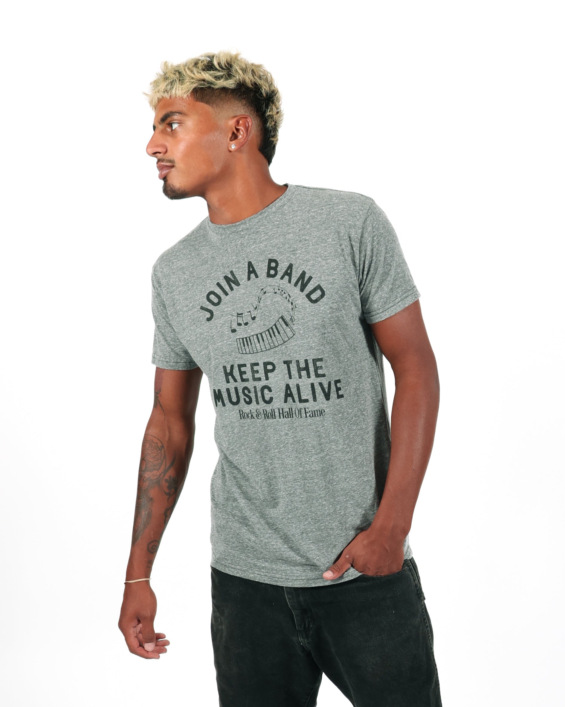 ROCK HALL KEEP THE MUSIC ALIVE T-SHIRT – Rock & Roll Hall of Fame ...